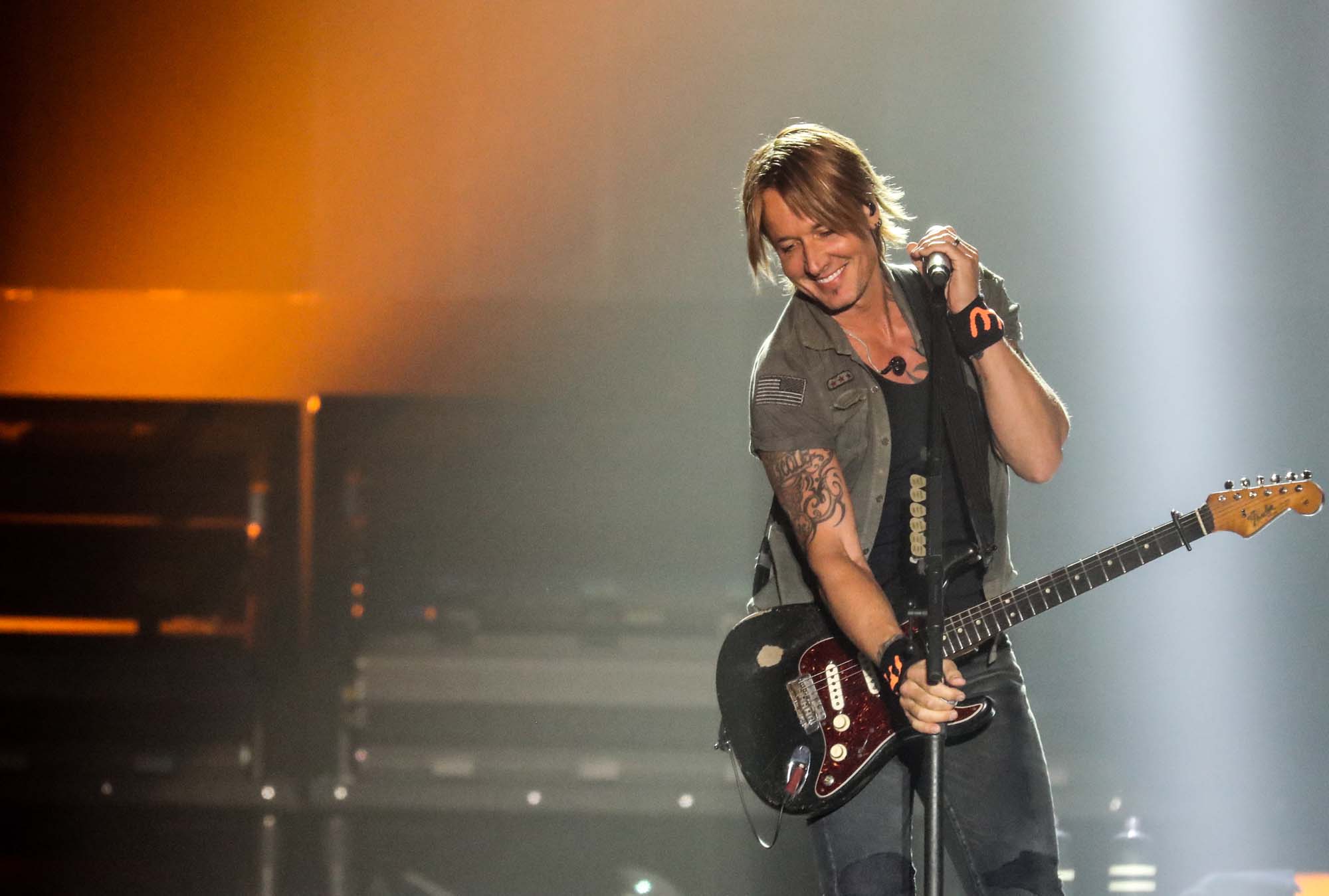 Keith Urban gives legendary performance at Prospera Place