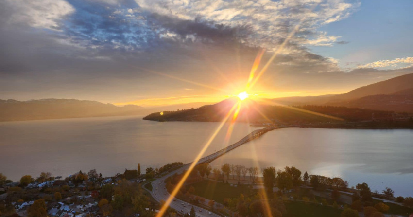 Are you ready for the sun to set at an astonishingly early 3:56 pm today?