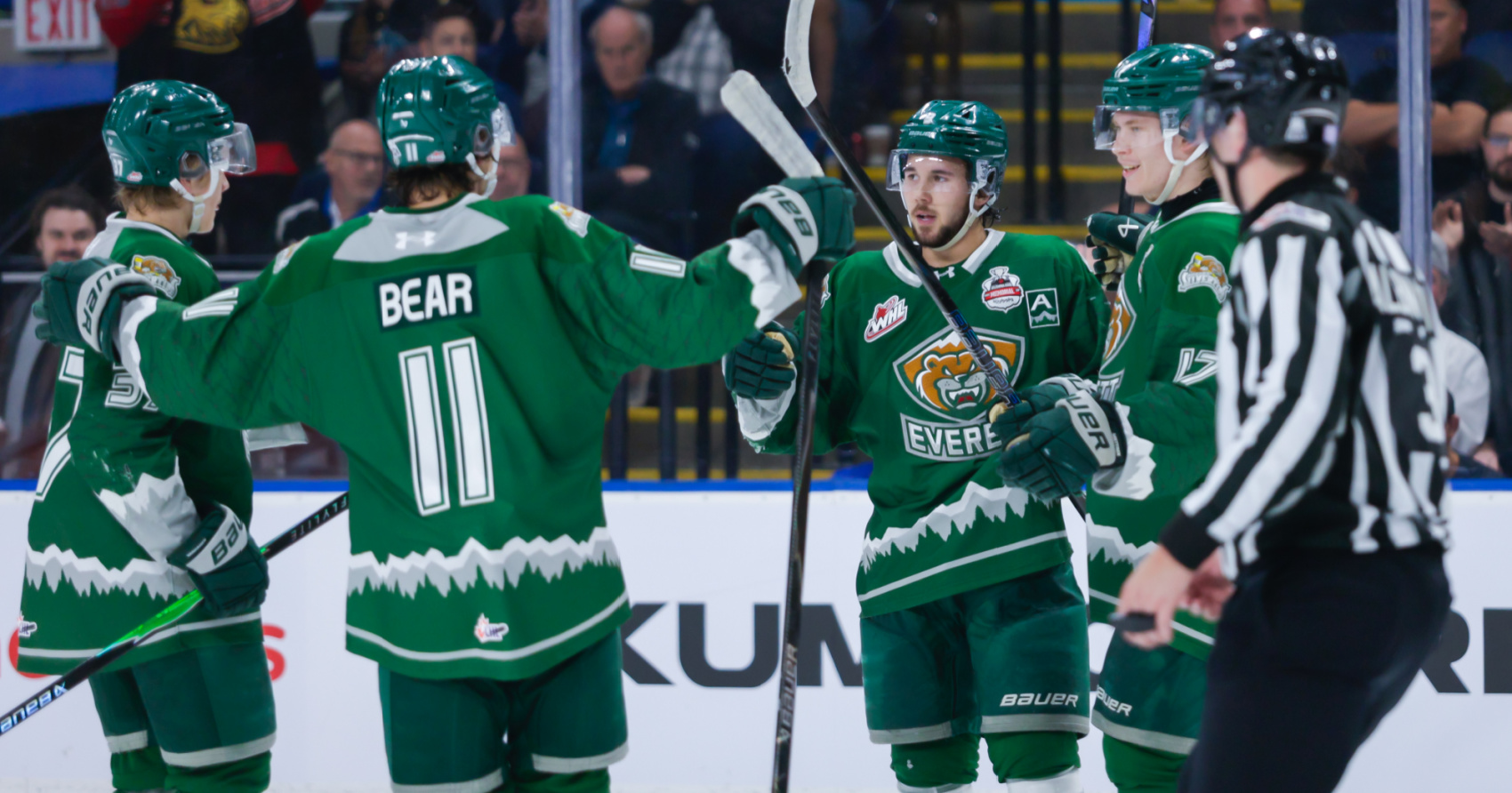 Memorial Cup: DuPont scores twice as Silvertips steamroll Saguenéens in ...