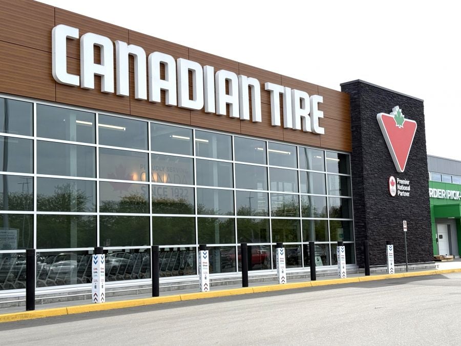 Massive, new Canadian Tire in Kelowna finally having its official grand ...