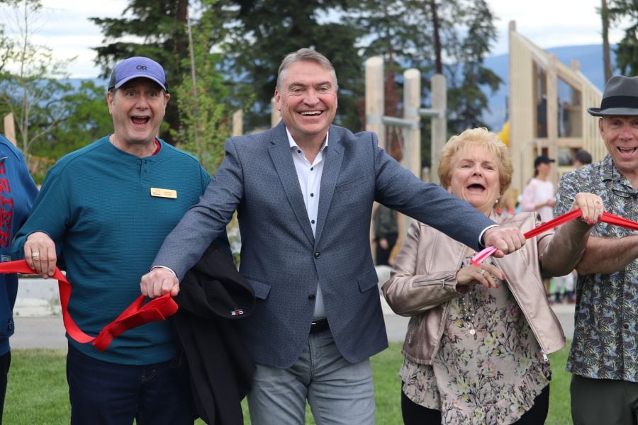 ‘From vision to reality’: Residents give DeHart Park a warm welcome