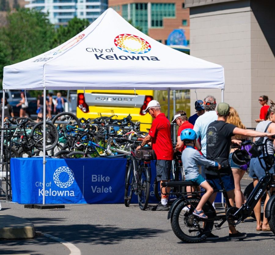 Free downtown Bike Valet rolls back into Kelowna for the summer