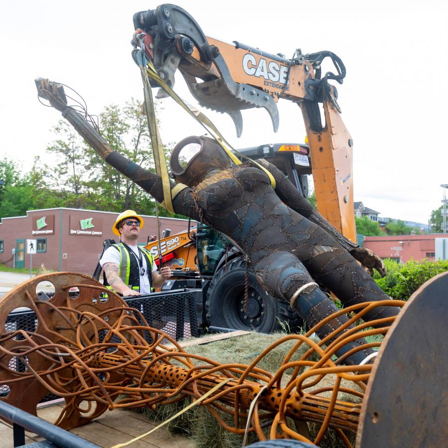 PHOTOS: 'Lost 5 – Signal' hits Penticton's Front Street roundabout