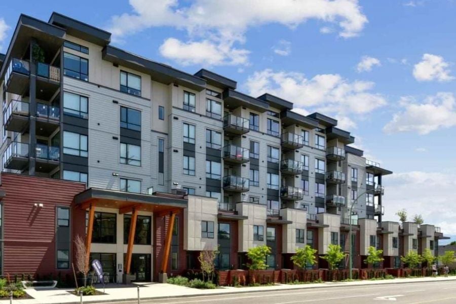 Price of 1-bedroom rental in Kelowna ticks back above $2,000 mark to ...